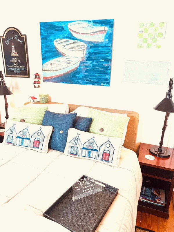 Captains Quarters On The Lake In Lynn - Salem, MA