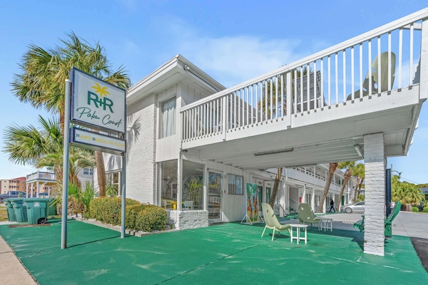 Ground Level Studio|2 Double Beds|close 2 Beach - Cherry Grove Beach, SC
