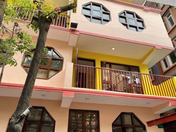 Spacious Room With Garden View - Kathmandu