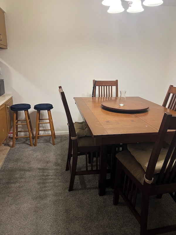 Charming 2-bedroom Apartment With Wifi, Ac In Pleasant Cincinnati, Oh - シンシナティ, OH