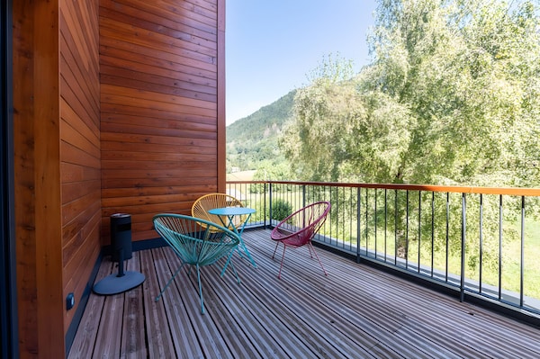 Chalet 'Privatisation' With Mountain View, Private Terrace And Wi-fi - Albertville