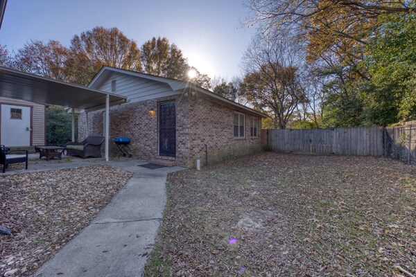 Mins To Ft Moore - The Columbus Cottage Guesthouse - Columbus, GA