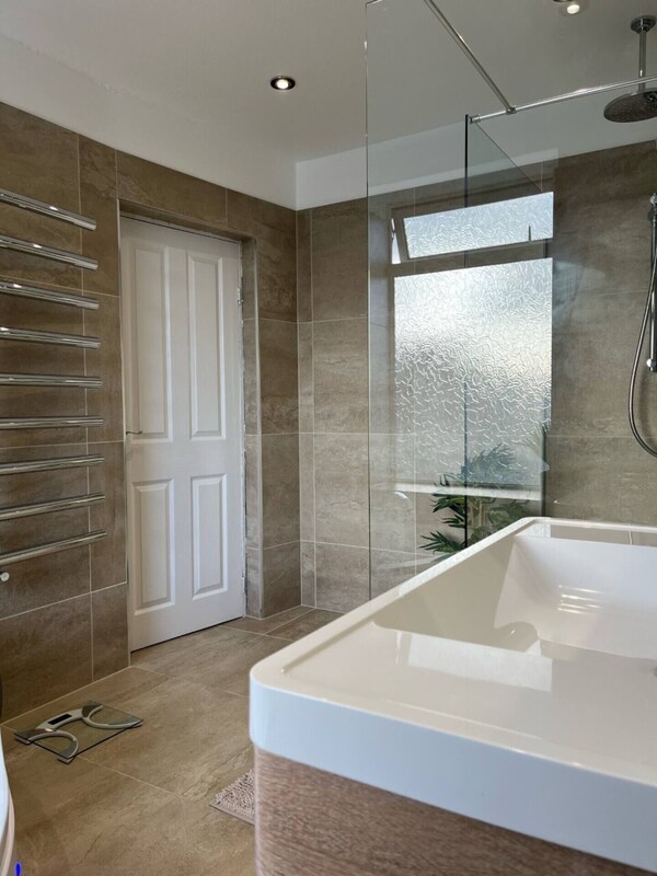 Clean, Comfortable, And Stylishyour Ideal Private Getaway. - Fareham