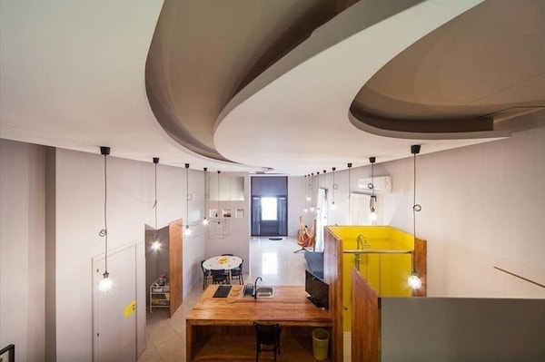 Spacious Ground-floor Loft With Large Spaces And Windows Ideal For Families With Children - Polignano a Mare