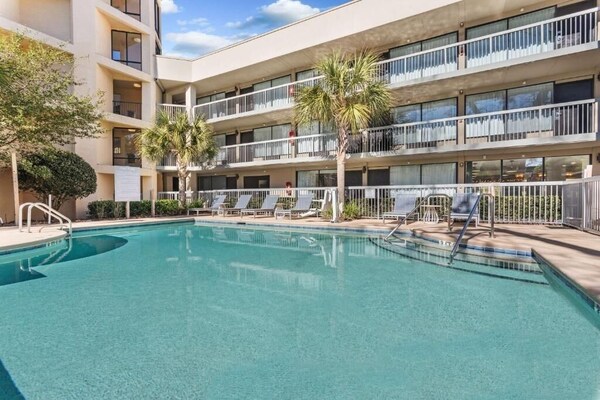Family-friendly Room With Breakfast Near Hilton Head Beach | 2 Rooms - 힐턴 헤드 아일랜드