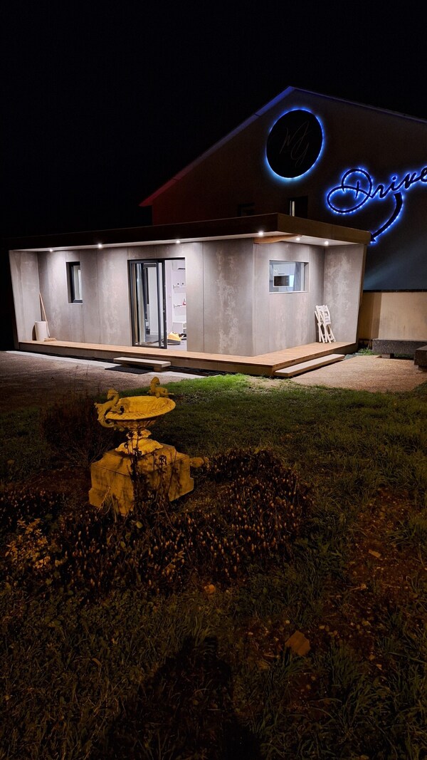 Petite Maison Tiny House Face Au Port De Plaisance De Toul - Toul