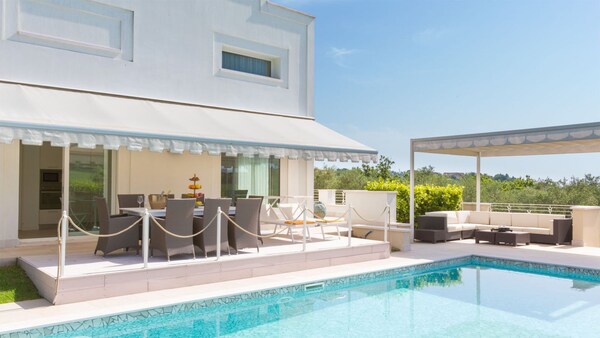 Villa Surya 8+2, Emma Villas - Rímini