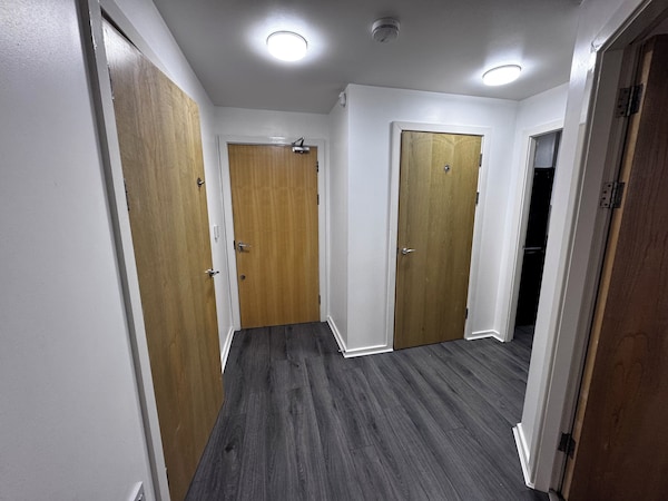 Leeds City Apartment 2 Bed 2 Bath Gates Parking - Leeds