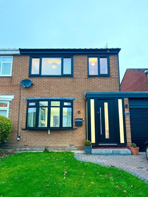 Raven House - Close To Durham City Centre - 3 Bedroom - Sleeps 5 - Durham