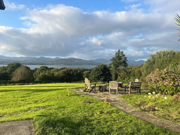 Stunning Views Beautiful Old Farmhouse Peaceful Overlooking  Bay & Mountains - Ireland