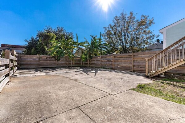 Jewel Box Of The South In The Heart Of Mid-city! - Metairie, LA