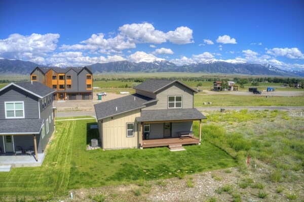 Charming 3-bedroom House With Wifi, Ac In Serene Ennis - Ennis, MT