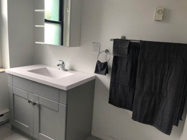 Heart Of Plateau Mont Royal Cozy Apartment - Quebec