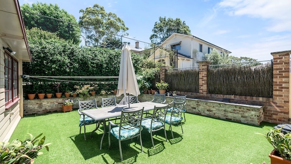 Charming House In Woolwich - Gordon