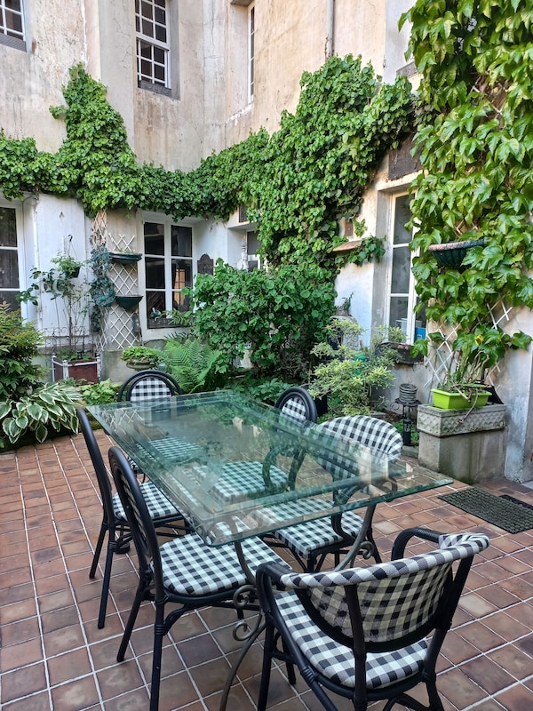 Historic House In The Land Of Jean De La Fontaine Ideal For Friends Or Family - Château-Thierry