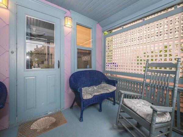 Cozy Cottage | Steps From Congress Hall & Beach - Cape May, NJ