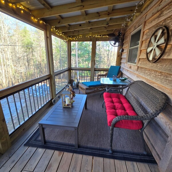 Charming Cabin With A Loft, Fire Pit And Creek In Enchanting Dahlonega - Suches, GA