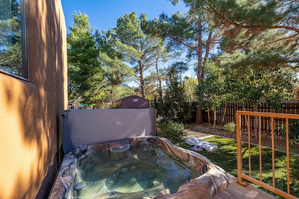 Thunder Mountain View | Hot Tub | Red Rock Views | Private Yard - Sedona, AZ