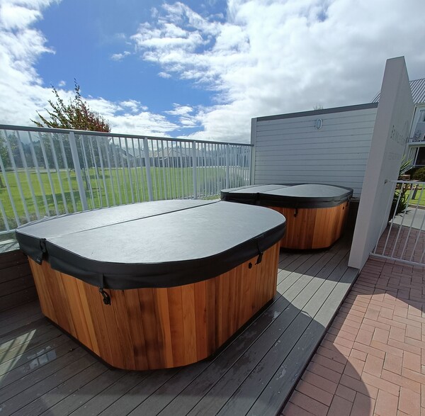 Mt Hutt Views At 23 Methven.\nfabulous Methven Apartment With Great Mountain View - South Island