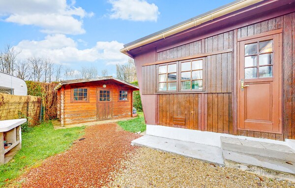 Stunning Home In éGriselles-le-bocage - Courtenay