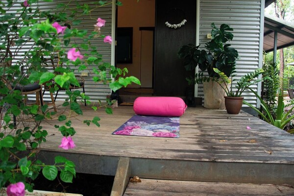 Tranquil Bush Paradise Retreat, Architecturally Designed For Tropics With Pool - Darwin