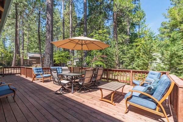 Chaparral Cabin- Sleeps 15! - Murphys, CA