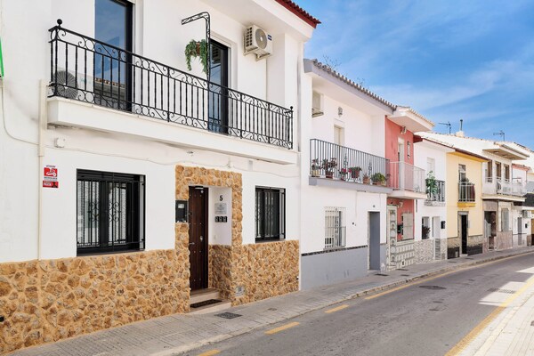 Kosta Homes - Lux Three Bed Alhaurín City Centre - Torremolinos