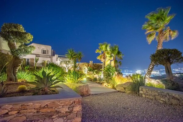 Luxury Villa Delphinus - Allparos Villas - Paros