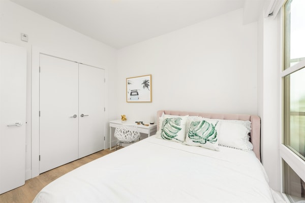D43 - New 2 Bedroom Unit - 本那比