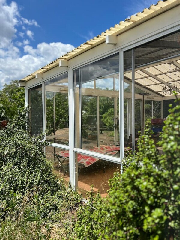 Stayau Farmstay Escape Pastoral Fruit Picking - Melbourne