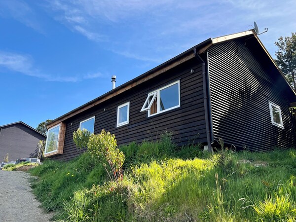 Window To The Fjord: Cabin With Stunning View\n - Castro, Chile