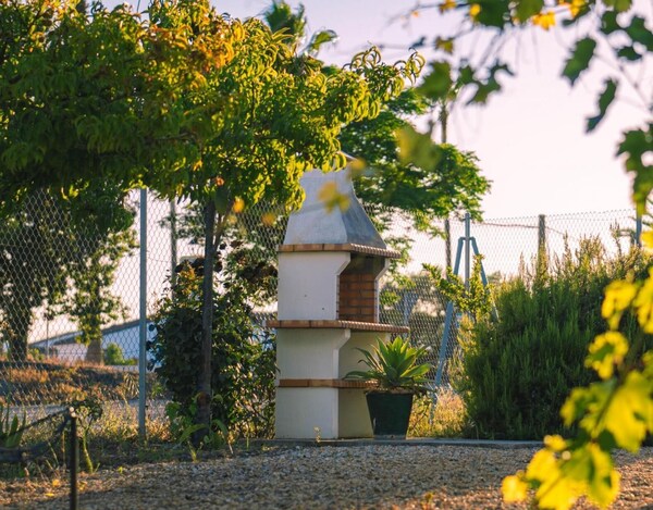Casa Rural 'Las Alberquillas' Con Terraza Privada, Wi-fi Y Aire Acondicionado - Niebla
