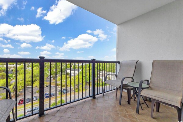 Grand 2-bedroom Condo In Myrtle Beach! Sleeps 8! - Myrtle Beach, SC