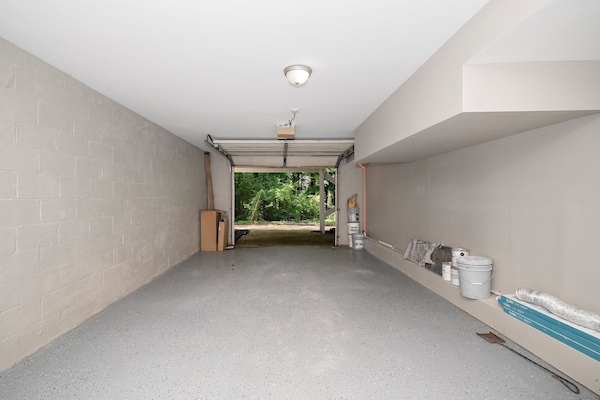 Spacious Entire Home Ideal For Groups & Families - Apex, NC