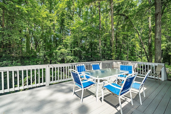 Charming Cary Home~centrally Located~comfortable Beds - Apex, NC