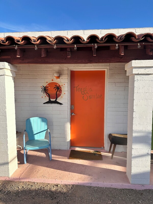 Vintage Motel Room In Sunny Tucson With Wifi, Ac "Tequila Sunrise" - Sonora