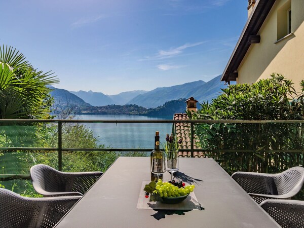 Lovely Apartment For 4 People With Wifi, Tv, Balcony And Parking - Varenna