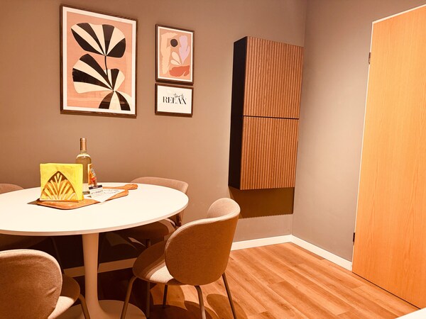 Ferienwohnung 'Modernes Design-apartment Huenxe' Mit Balkon Und Wi-fi - Schermbeck