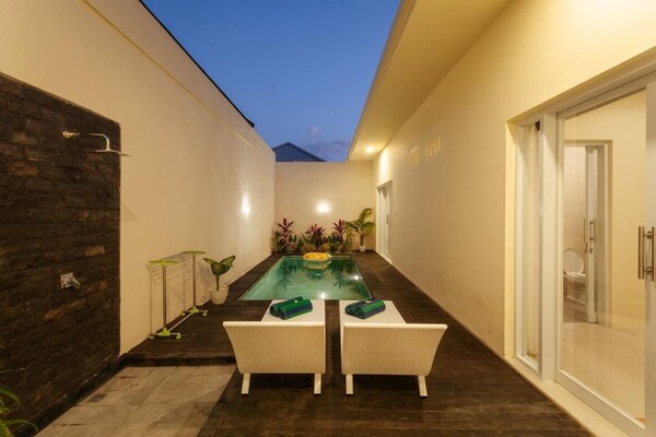 Villa Sydney - 2 Bedroom Private Pool Villa In Seminyak - Seminyak