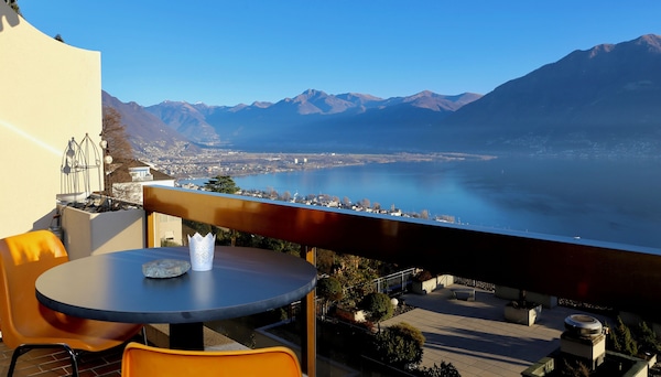 Modern Vacation Studio On The 2nd Floor For 1-2 Persons. - Orselina