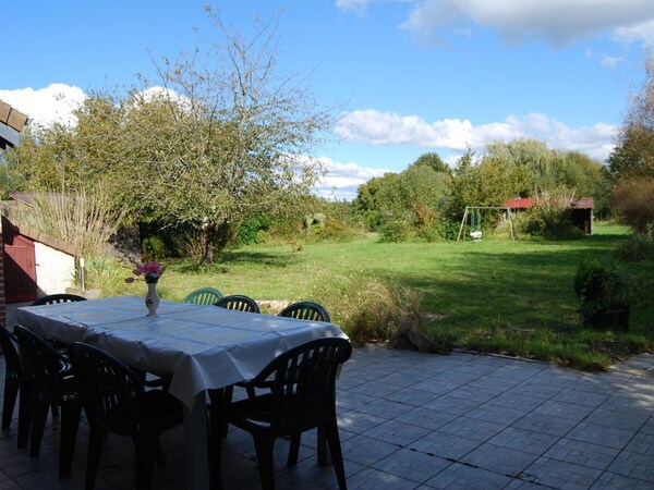 Cottage In Sologne With Enclosed Garden, Pets Allowed, Parking And Internet - Loire Valley
