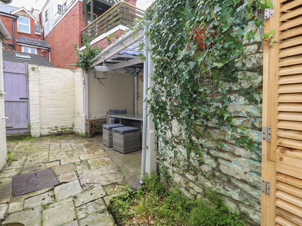 Honeypot Cottage, Pet Friendly, Country Holiday Cottage In Swanage - Swanage