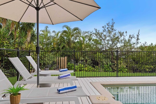 Cove Retreat - Heated Pool, Pet Friendly - Cairns