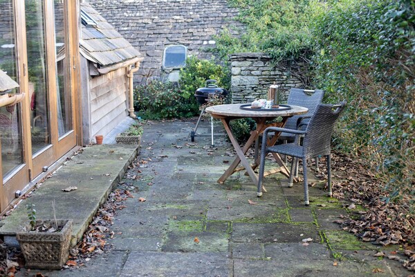 Cosy And Well-presented Apartment - The Sycamore - Gloucestershire