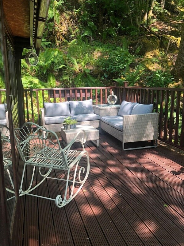 Forest Retreat, 2 Bed Wooden Cabin In The Lakes - Hawkshead