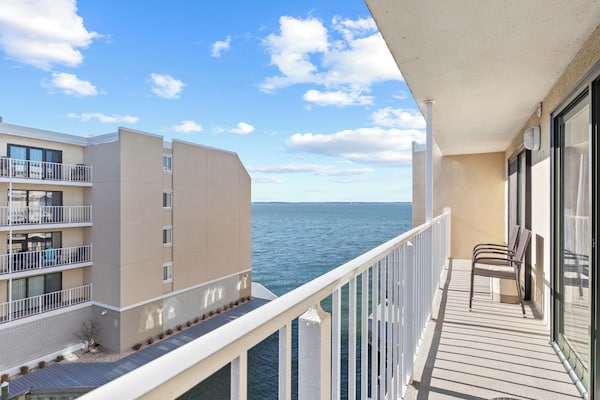 Wight Bay 443 Is In The Heart Of Oc And Close To Everywhere You Want To Be! - Ocean Pines, MD