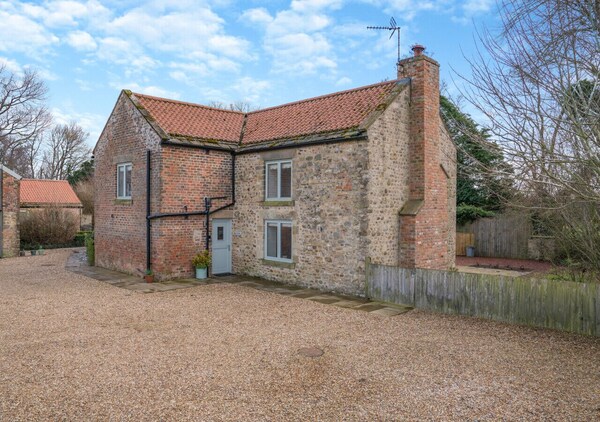 Mr Wetherells - Three Bedroom House, Sleeps 6 - Bedale