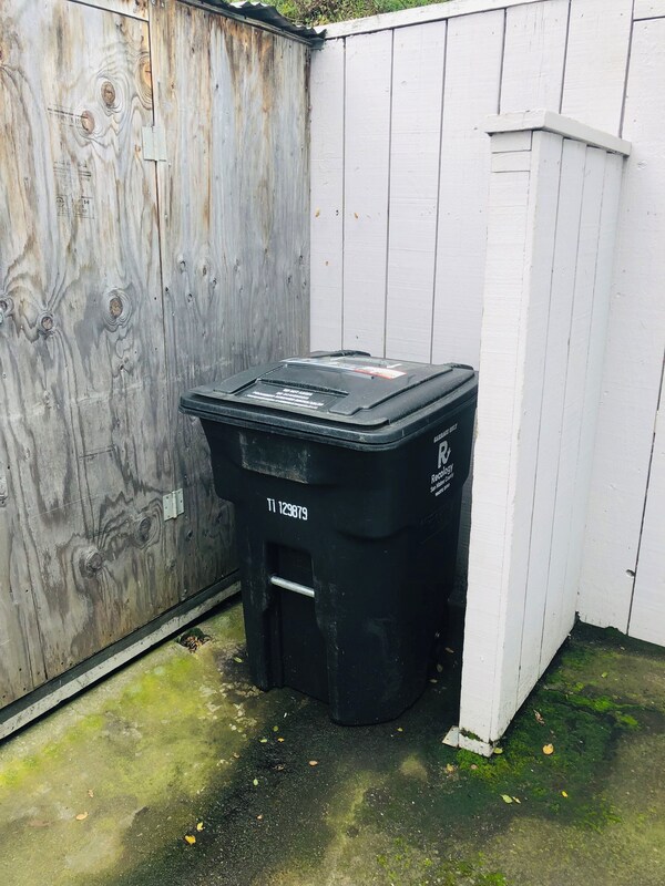 Corner 1-bedroom Apt In Wonderful Belmont Close To Sf Airport, Sfo & San Jose - San Mateo, CA