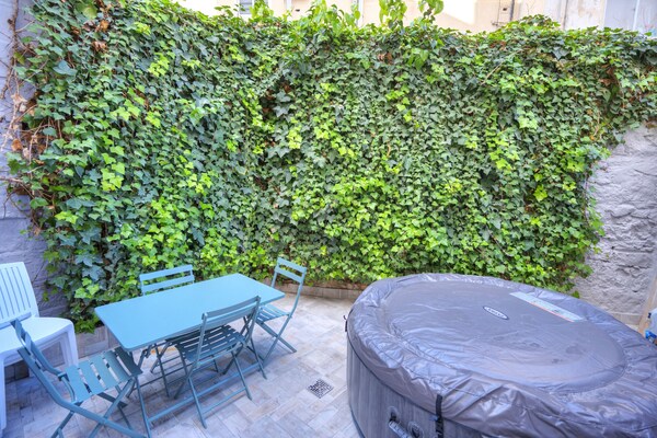 Unique & Enchanting 2bedroom With Jacuzzi Goslm-14 - Valletta, Malta