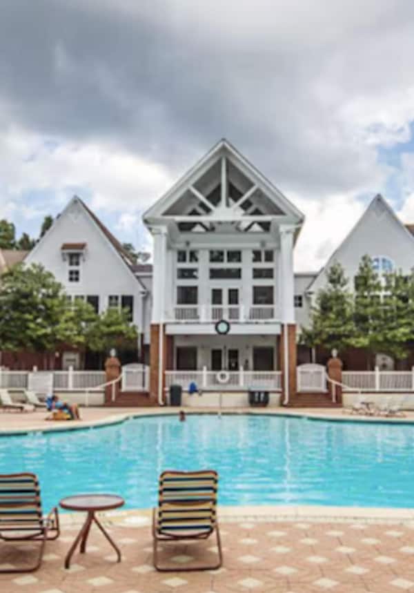 Charming 2-bedroom Condo With Fitness Room, Wifi In Williamsburg - Gloucester, VA